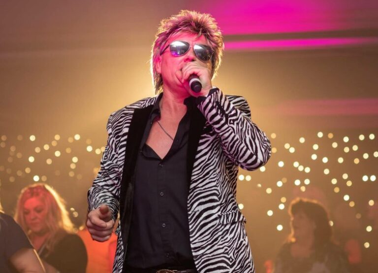 The Rod Experience - Academy Entertainments